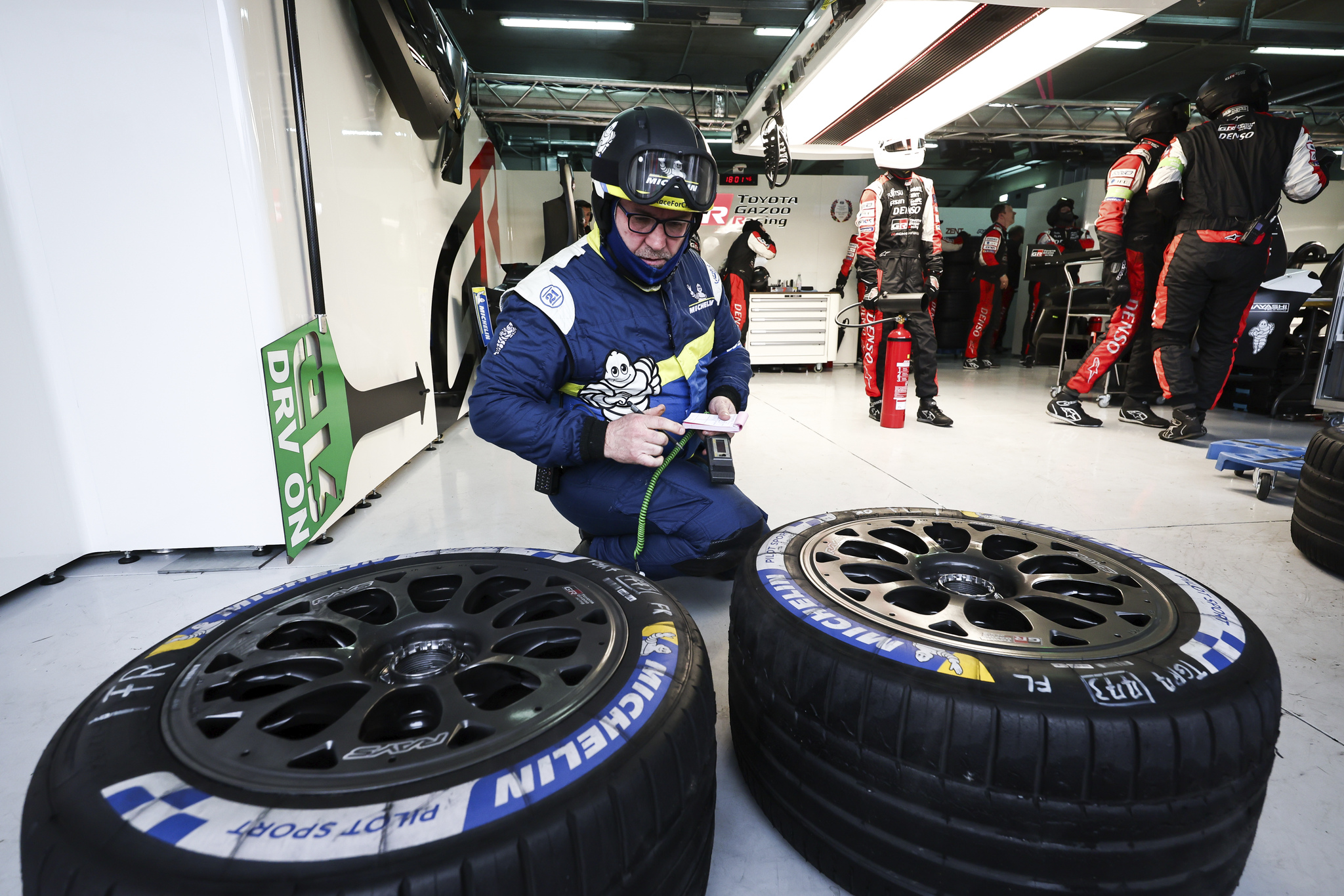 TOYOTA GAZOO Racing GR010 HYBRID WEC世界耐久第2戦 逆転勝利 – RAYS ENGINEERING